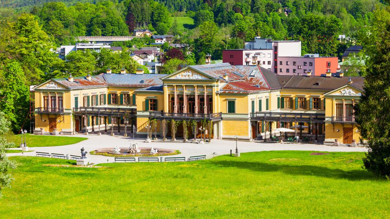 Bad Ischl or Hallstatt: Which is Better for Your Trip? - The Amazing ...