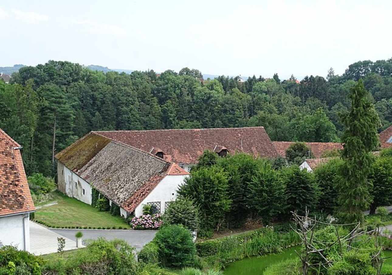 Styria Castles: The Ultimate Travel Guide! - The Amazing Traveler