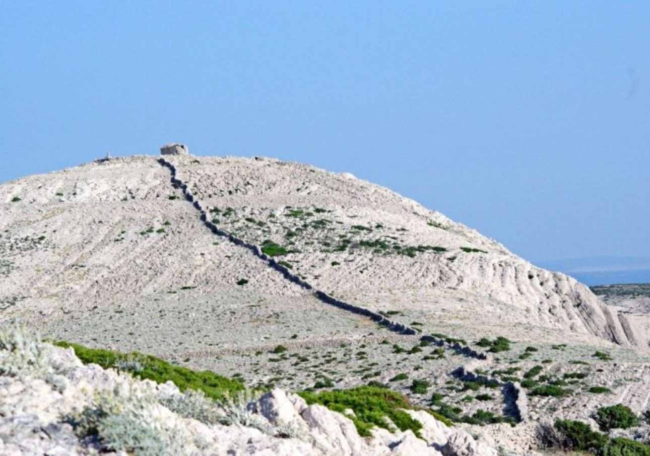 A Day Trip to Pag Island: The PERFECT One-day Itinerary - The Amazing ...