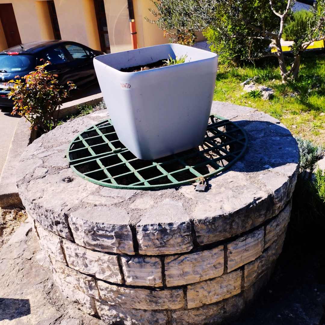 Complete Travel Guide To Benkovac, Croatia's Abandoned Town - The ...